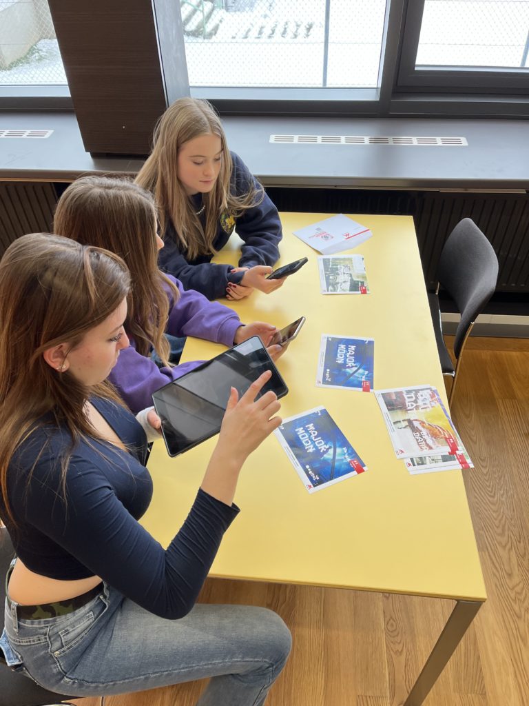 Fake News Workshop der 5b in der AK Vöcklabruck - Privates ORG ...